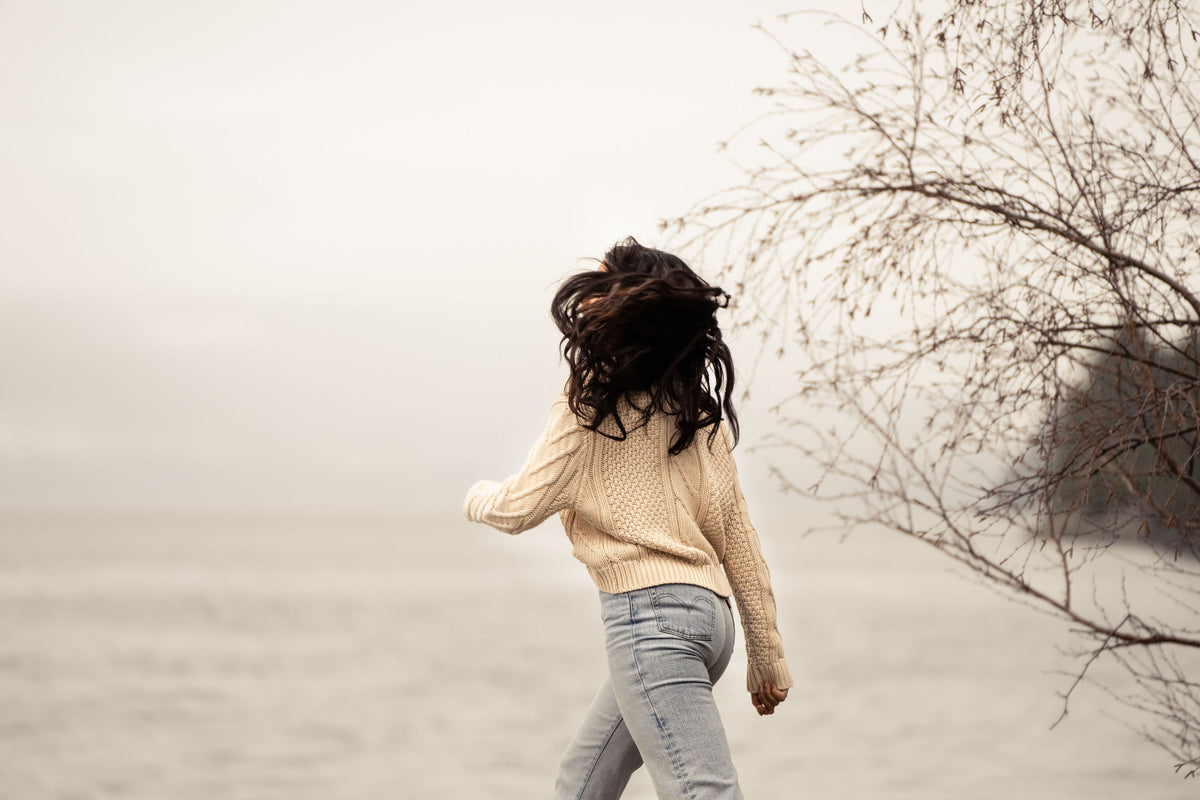 JACKSON ROWE - Neptune Mockneck | Garlic – Mini Citizen